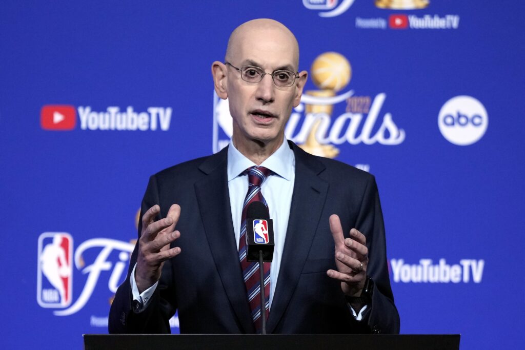 Comissário pode abandonar a NBA para virar CEO da Disney