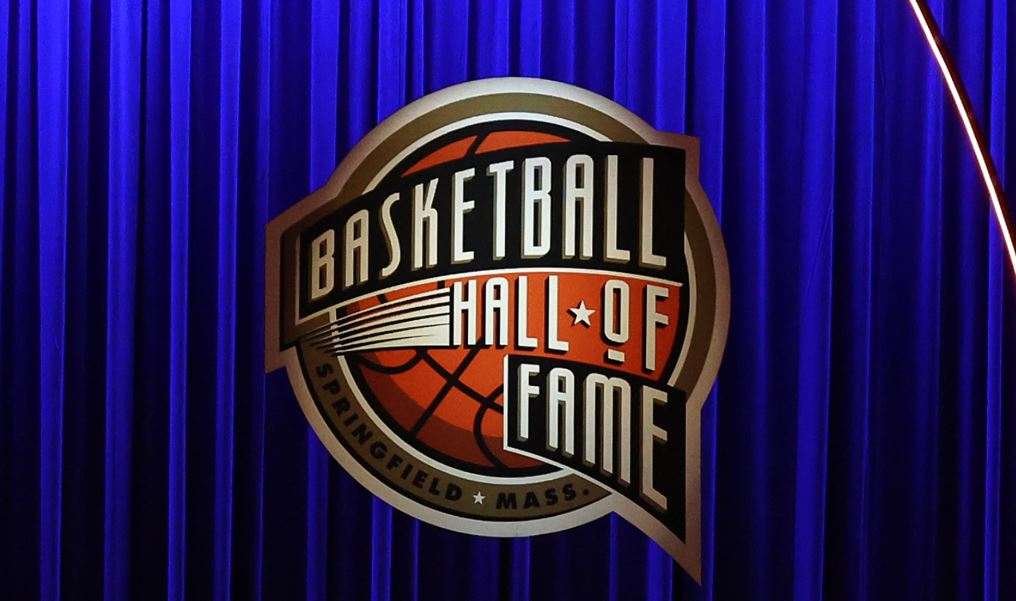Quais brasileiros estão no Hall da Fama do Basquete?