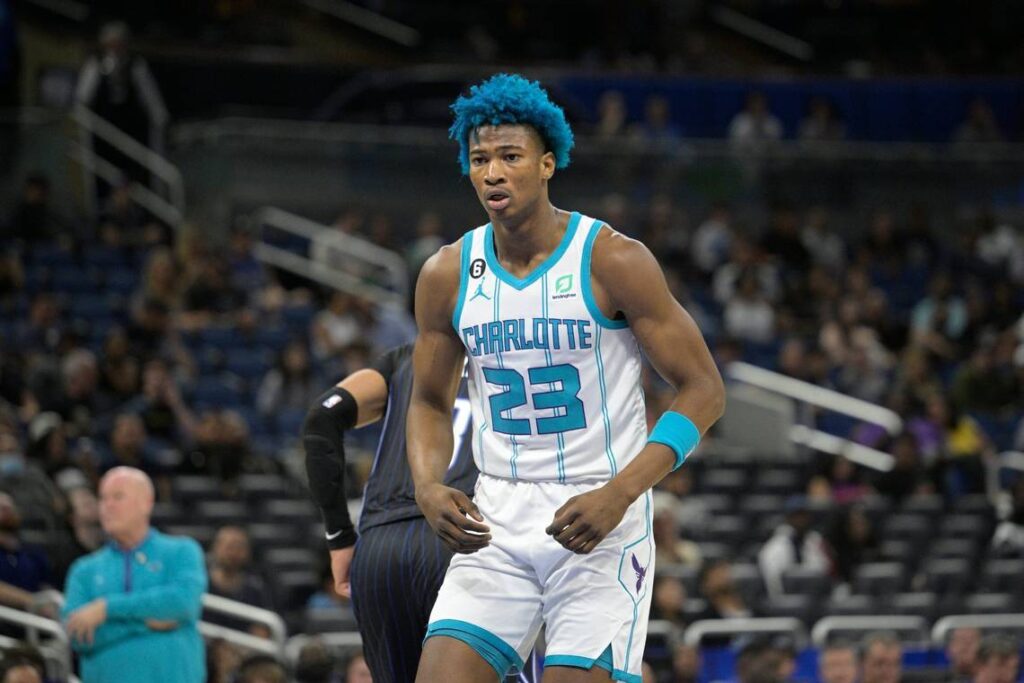 Clippers não brinca em serviço e quer a contratação do polêmico Kai Jones